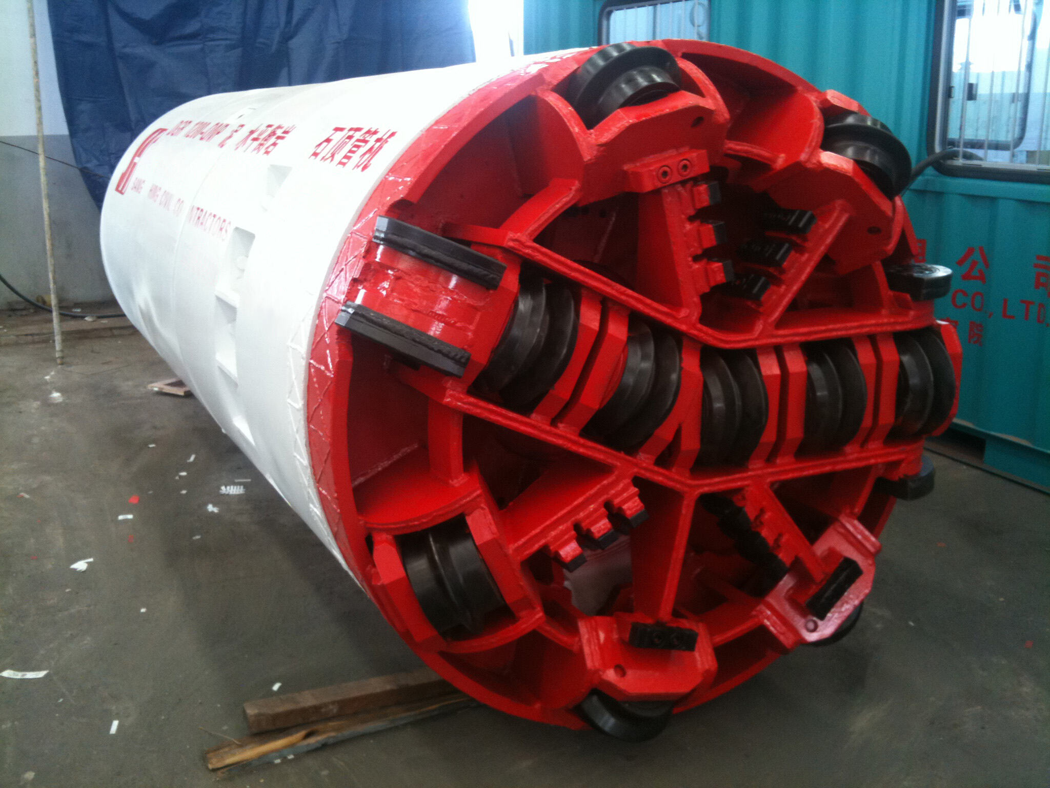 ID2000 파이프 재킹 기계 | 소형 및 중형 슬러리 밸런스 파이프 재킹 기계